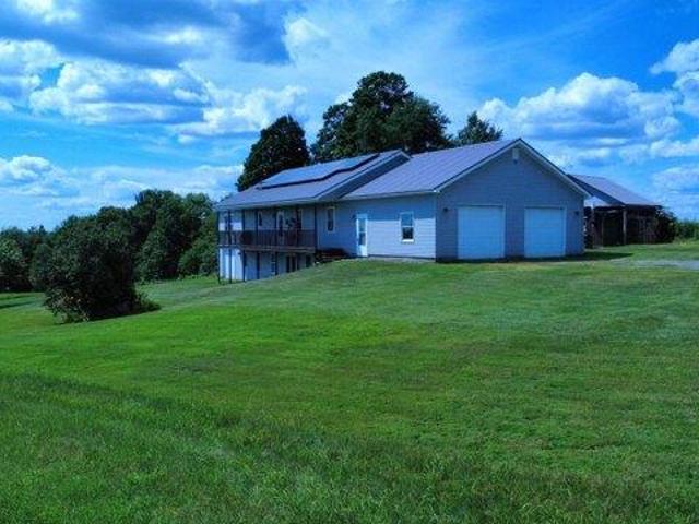 house with 4 bedroom, Derby VT ES105126590