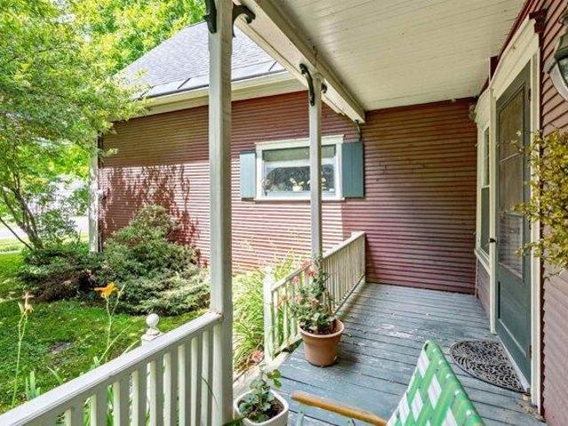 house with 4 bedroom, Derby VT ES105206415