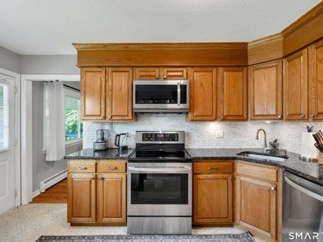 house with 4 bedroom, Derby CT DLS102761848