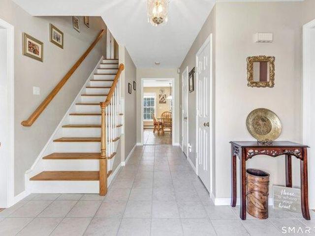 house with 4 bedroom, Derby CT ES104834008