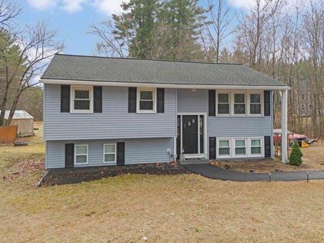 house with 4 bedroom, Derry NH DLS101629784