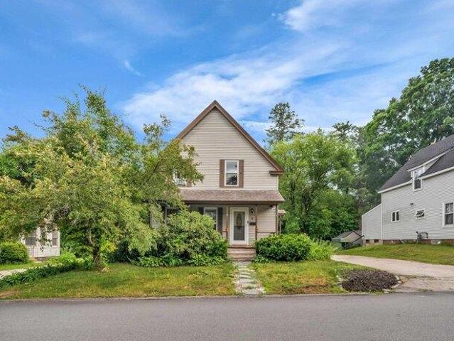 house with 4 bedroom, Derry NH DS104328719