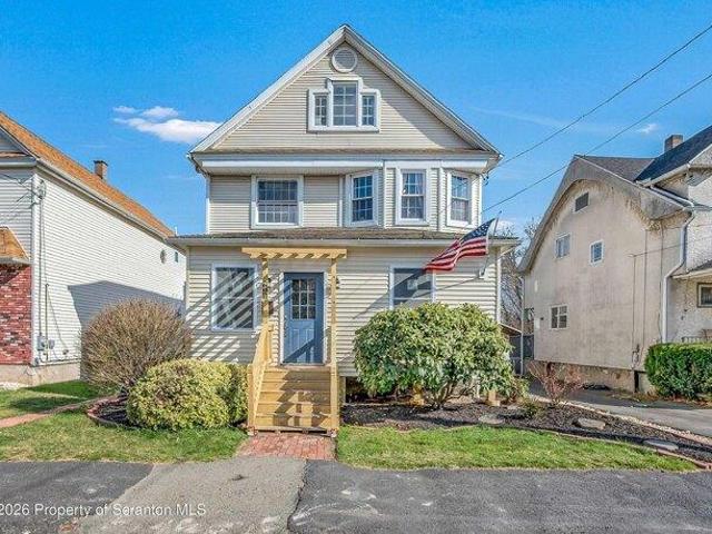 house with 4 bedroom, Dickson City PA DS103602431