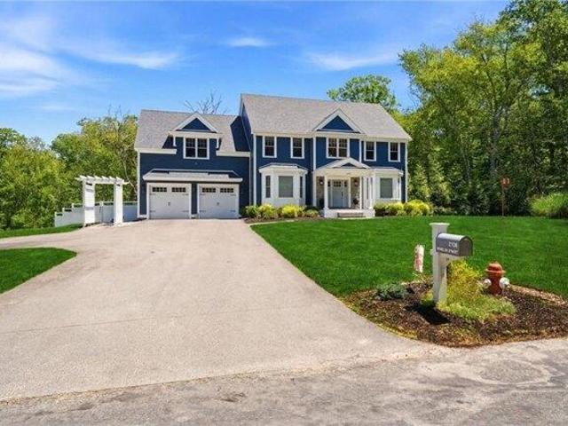 house with 4 bedroom, Dighton MA ES104790235