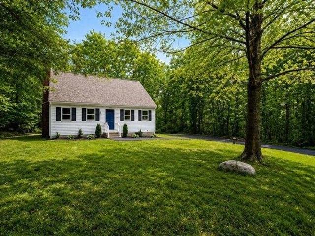 house with 4 bedroom, Dighton MA ES103662835