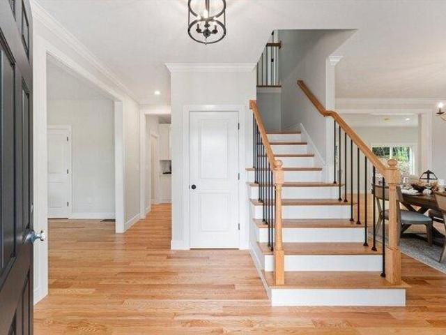 house with 4 bedroom, Douglas MA DLS101576036