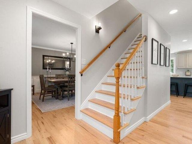 house with 4 bedroom, Douglas MA ES104832502