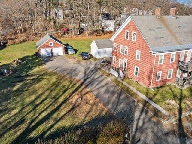 house with 4 bedroom, Douglas MA ES103034905