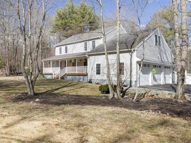 house with 4 bedroom, Douglas MA ES103097336