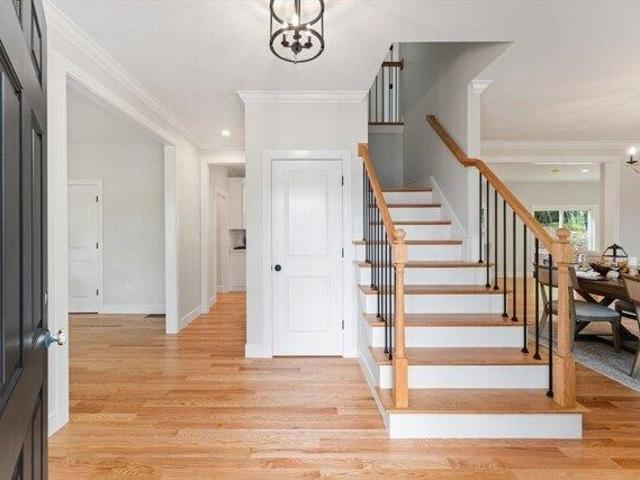 house with 4 bedroom, Douglas MA ES103808775