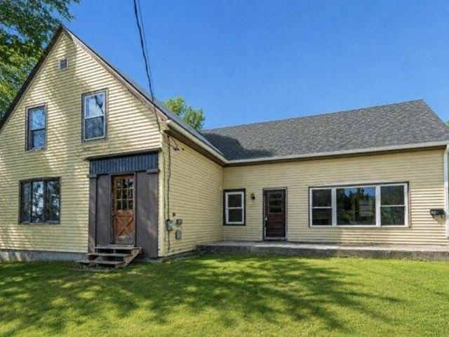 house with 4 bedroom, Dover Foxcroft ME ES105108193