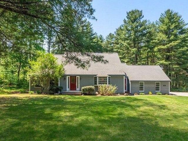 house with 4 bedroom, Dover MA DLS103036111