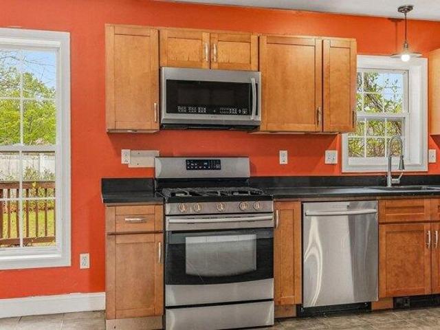 house with 4 bedroom, Dover NH DS102409746