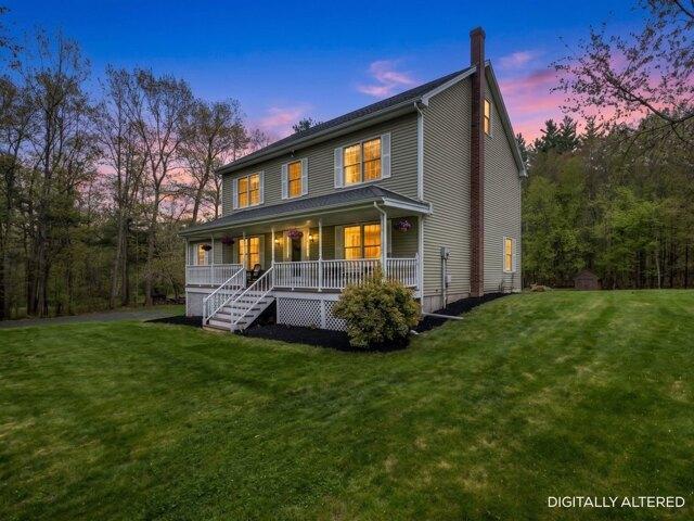 house with 4 bedroom, Dover NH DS102563575