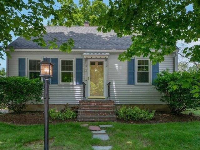 house with 4 bedroom, Dover NH DS103125057