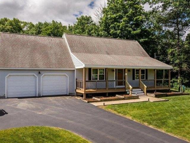 house with 4 bedroom, Dover NH DS103438858