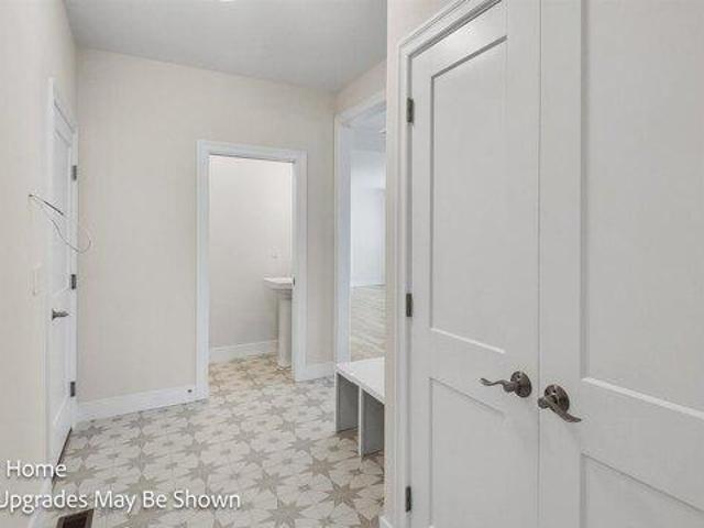 house with 4 bedroom, Dover NH ES103160139