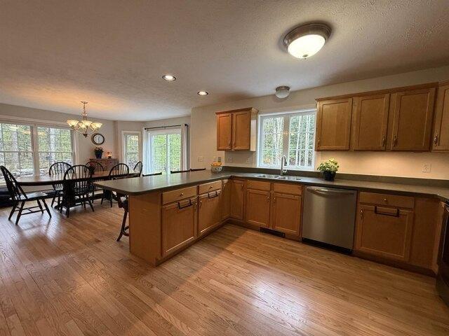 house with 4 bedroom, Dover NH ES103126512