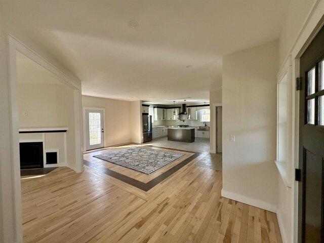 house with 4 bedroom, Dover NH ES103249806