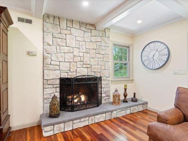 house with 4 bedroom, Dover NH ES104043733