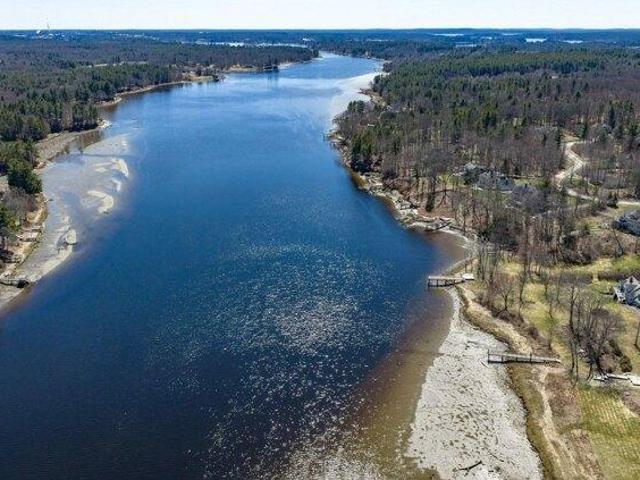 house with 4 bedroom, Dover NH ES104442604