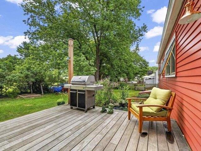 house with 4 bedroom, Dover NH ES105160624