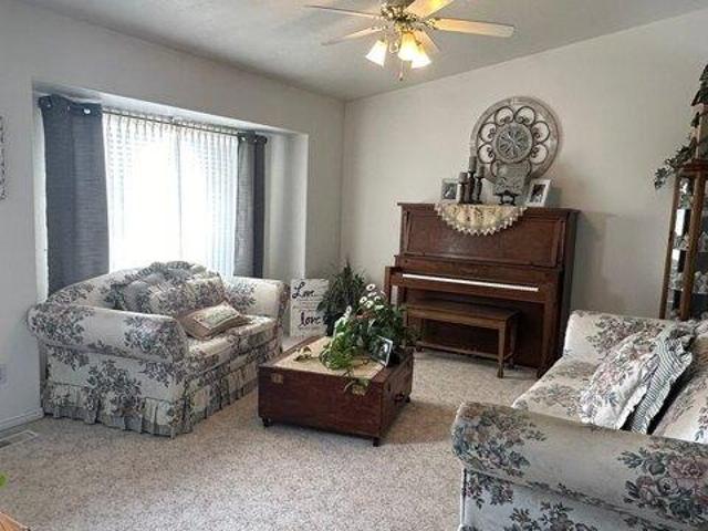 house with 4 bedroom, Downey ID DLS88247230