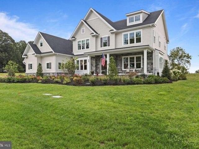 house with 4 bedroom, Doylestown PA ES103602508