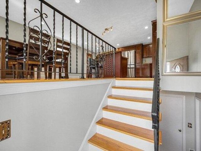 house with 4 bedroom, Dracut MA DS102025910