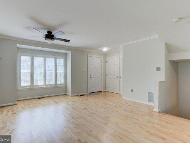 house with 4 bedroom, Dumfries VA ES103600326