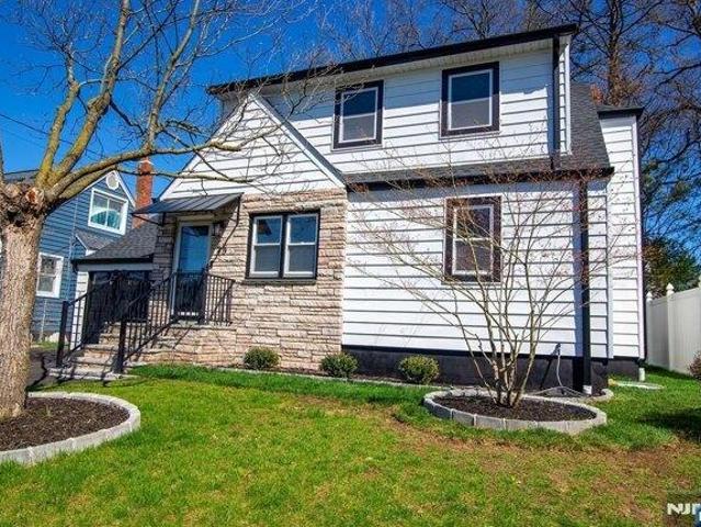 house with 4 bedroom, Dumont NJ DS102214996