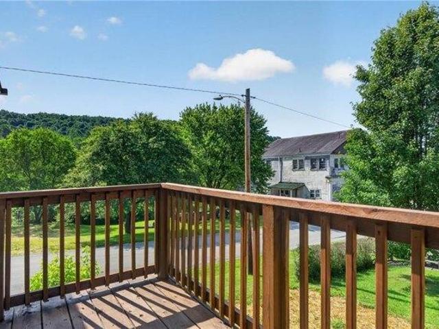 house with 4 bedroom, Dunbar PA ES104906126