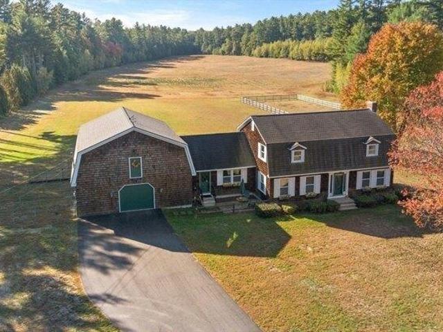 house with 4 bedroom, Dunstable MA ES104832213