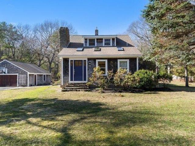 house with 4 bedroom, Duxbury MA DLS102089704