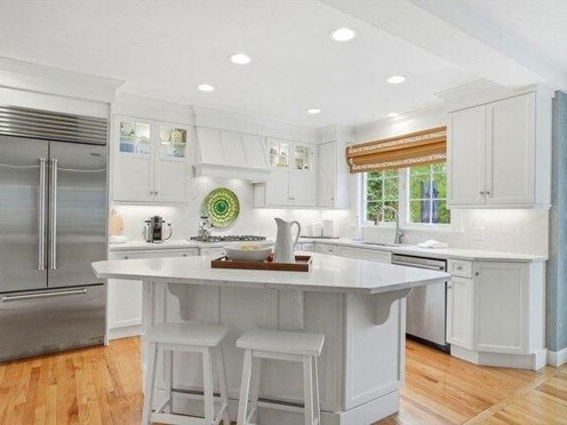house with 4 bedroom, Duxbury MA DS102724485