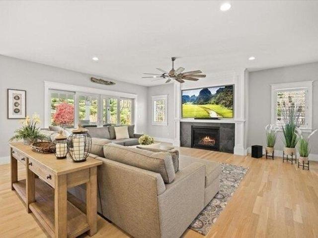 house with 4 bedroom, Duxbury MA ES103018241