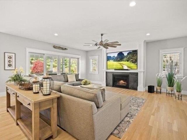 house with 4 bedroom, Duxbury MA ES103249921
