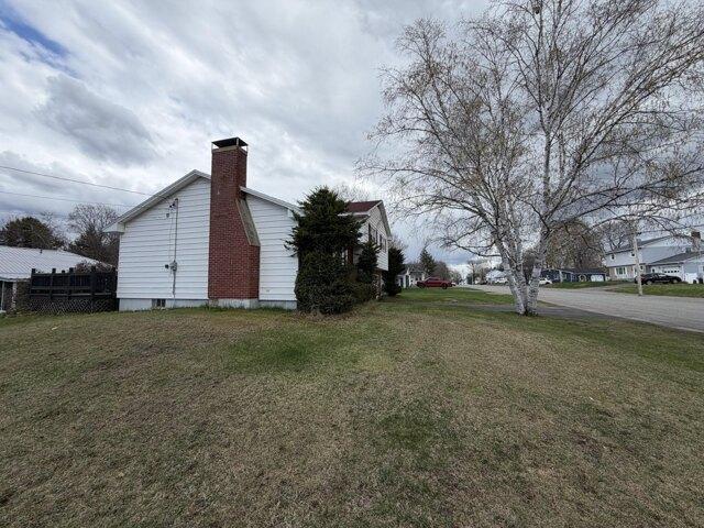 house with 4 bedroom, East Millinocket ME DS102776652