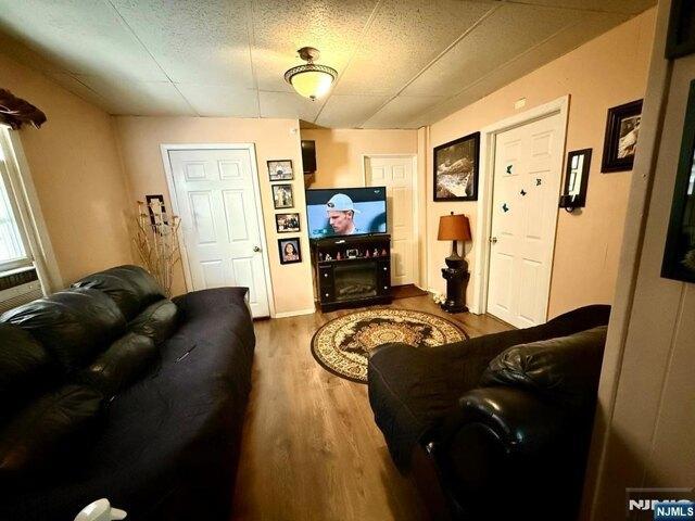 house with 4 bedroom, East Newark NJ ES103587785