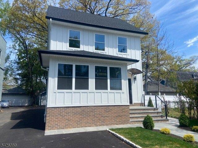 house with 4 bedroom, East Orange NJ DLS101629670