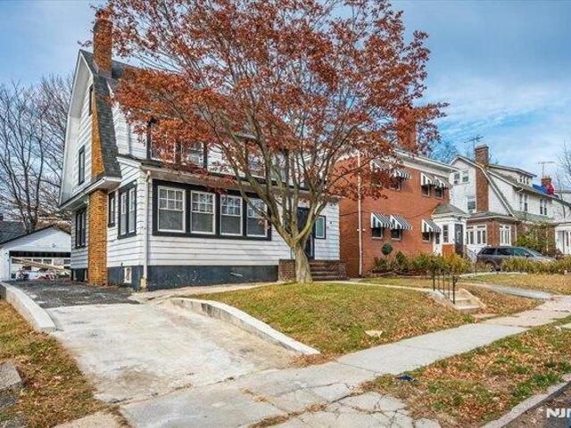house with 4 bedroom, East Orange NJ DLS102063336
