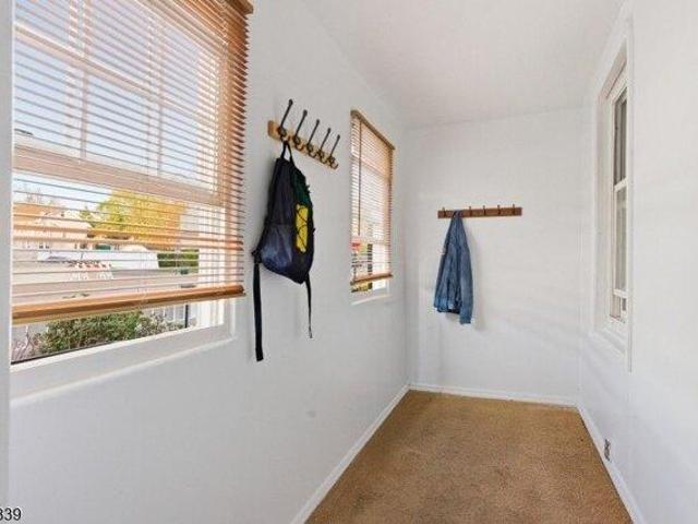 house with 4 bedroom, East Orange NJ DS104153292