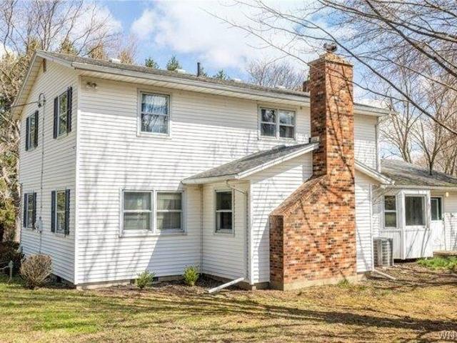 house with 4 bedroom, East Bethany NY ES103621257