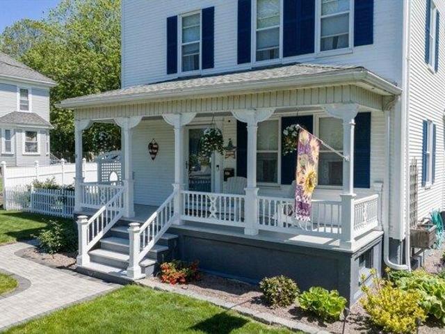 house with 4 bedroom, East Bridgewater MA ES104570104