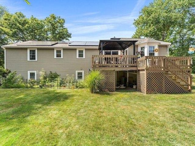house with 4 bedroom, East Bridgewater MA ES105082109