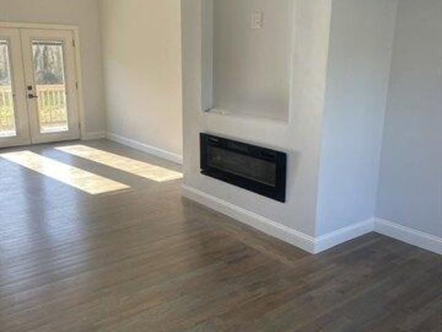 house with 4 bedroom, East Bridgewater MA ES103437607