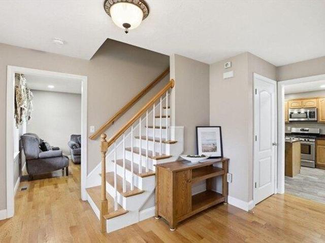 house with 4 bedroom, East Bridgewater MA ES103444492