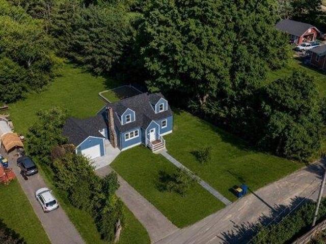 house with 4 bedroom, East Bridgewater MA ES103443655