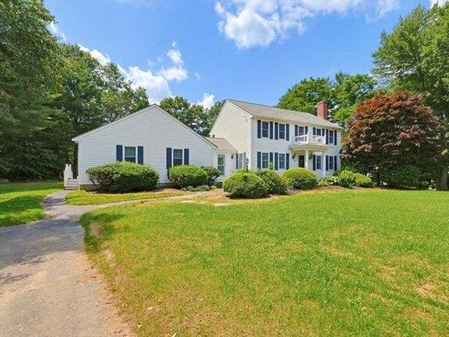 house with 4 bedroom, East Bridgewater MA ES103852799