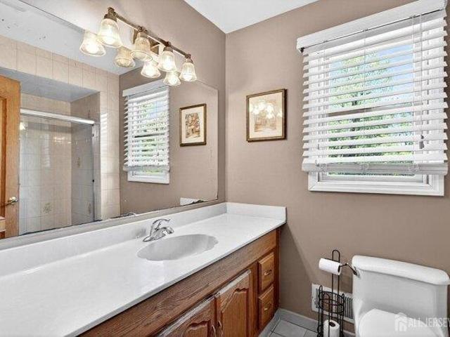 house with 4 bedroom, East Brunswick NJ DLS101747381